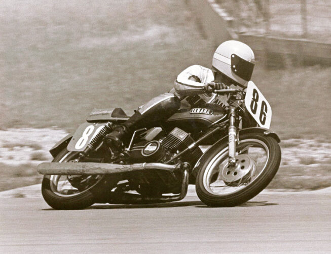 Yamaha R5: The AFM Bike - Motorcycle Classics